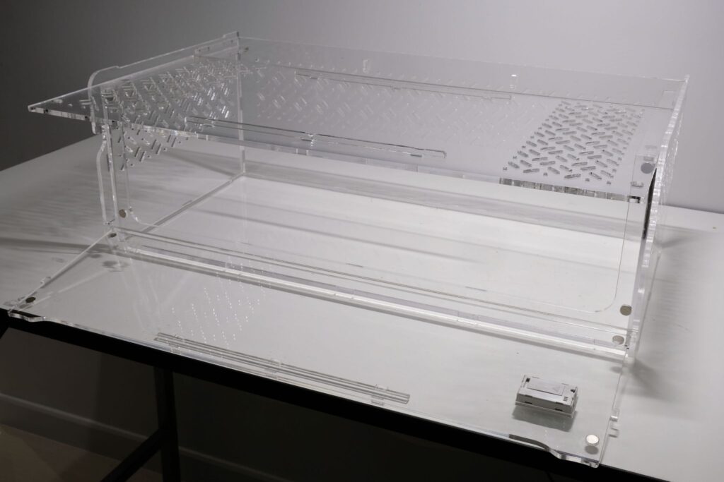 กล่องเลี้ยงงู Snake Box - Size L - Monsters Shelf.